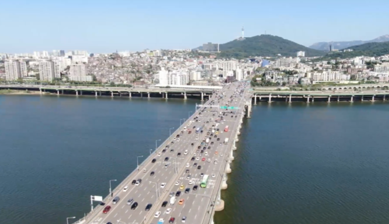 '한남더힐'보다 비싸다... 서울에서 제일 비싼 '180억' 주택은?