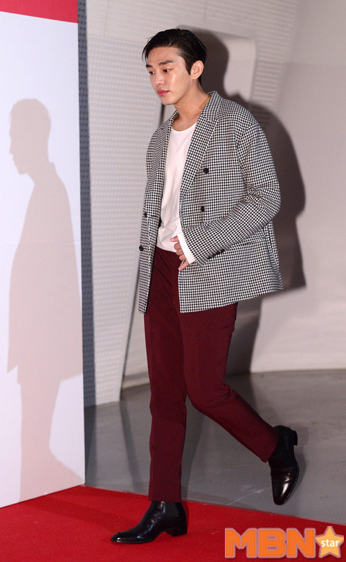 `유아인 등장만으로 DDP가 들썩~` [MBN포토]