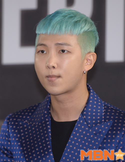 방탄소년단 랩몬스터 `감출 수 없는 긴장감` [mbn포토]