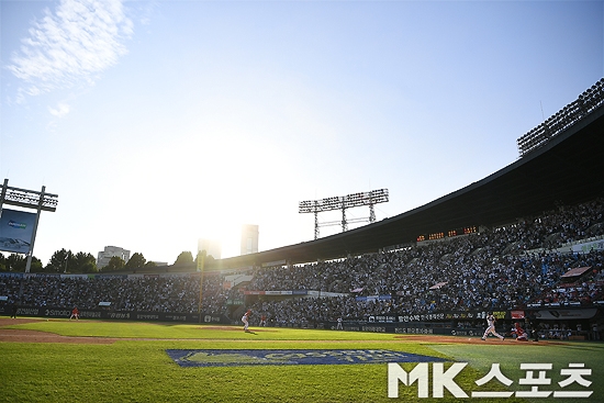 KBO “KS 1차전, 교통혼잡 예상…대중교통 이용 당부”