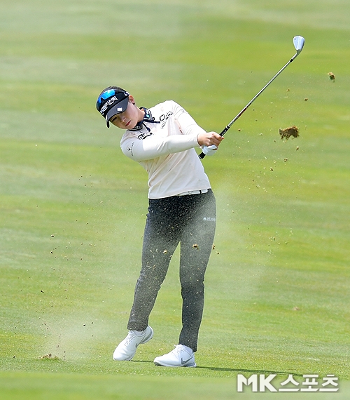 임희정, BMW 레이디스 챔피언십 3R서 단독 1위 [LPGA]