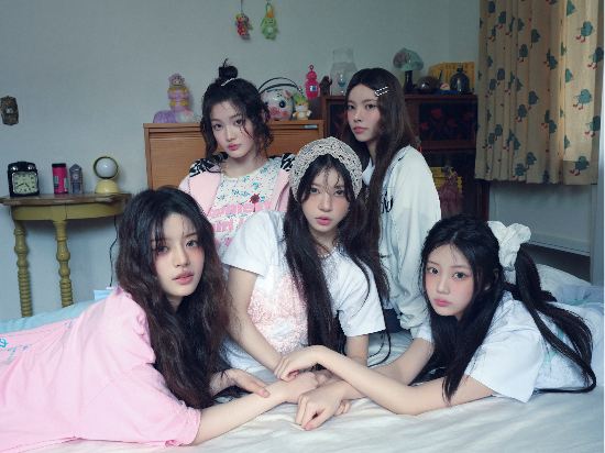 아일릿, 日 싱글 ‘Toki Yo Tomare’ 콘셉트 포토 공개…사랑스러운 소녀들