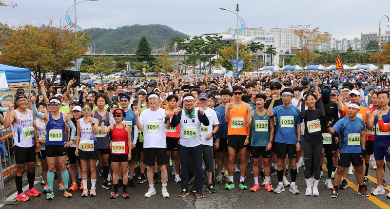 "5천 여 명 영산강변 뛰었다"…2023 MBN 나주마라톤대회 성황리 개최