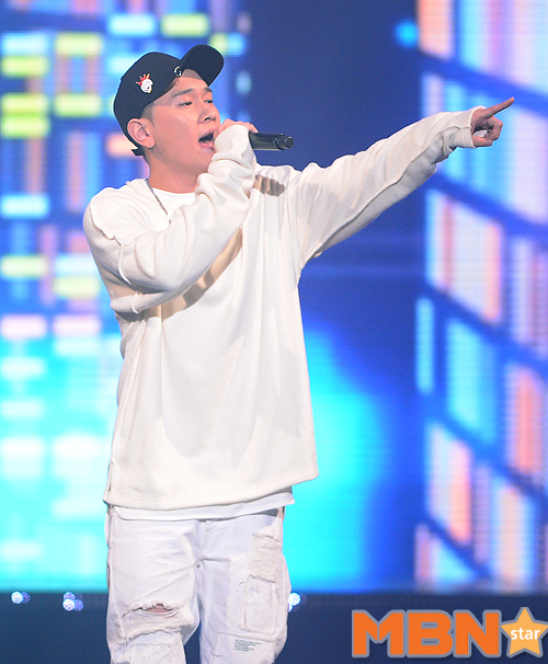 크러쉬 `있을때 잘할걸` [MBN포토]