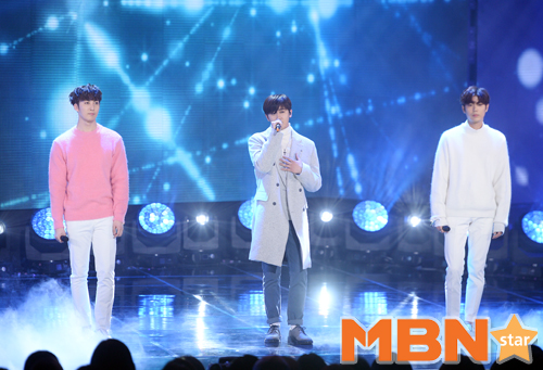 SS301 `감미로운 무대` [MBN포토]