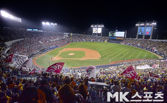 [PO3] NC-LG 3차전 일찌감치 매진…PO 4G 연속