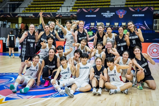 ‘잘 싸웠다!’ 女 U18 대표팀, 뉴질랜드 꺾고 5위로 대회 마무리