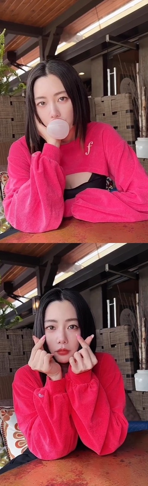 클라라, 아찔 가슴 트임 패션…도발적인 아우라 ‘물씬’[M+★SNS] - MBN